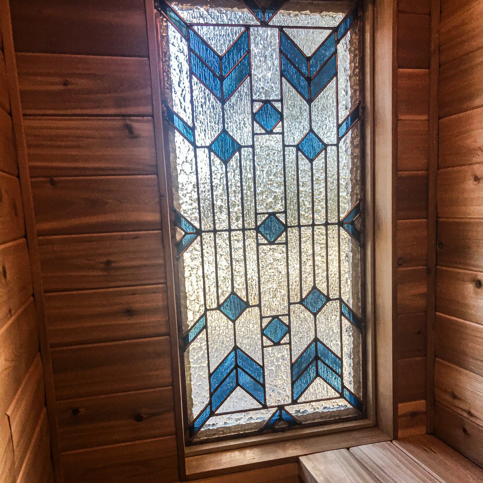 Standout Glass – Dallas Custom Glass Windows and Doors
